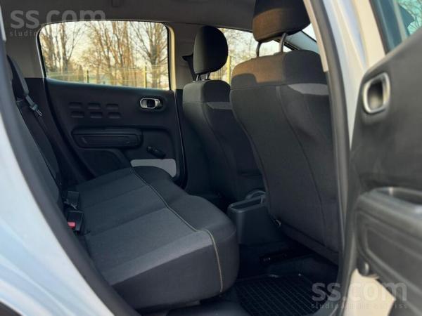 White Citroen C3 2020 in Jelgava, with an engine capacity of 1.20 L and mileage of 85 thousand km for 6999 €, photo 10 on AUTOMOTO.COM.LV
