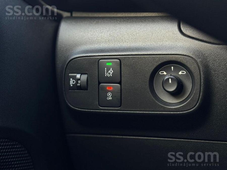Balts Citroen C3 2020 Jelgava, ar dzinēja tilpumu 1.20 L un nobraukumu 85 tūkst. km par 6999 €, foto 14 vietnē AUTOMOTO.COM.LV