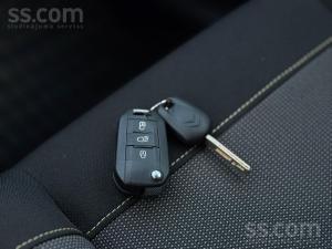 Balts Citroen C3 2020 Jelgava, ar dzinēja tilpumu 1.20 L un nobraukumu 85 tūkst. km par 6999 €, foto 25 vietnē AUTOMOTO.COM.LV