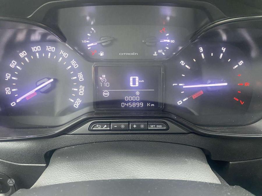 Белый Ситроен С3 2020 в Пярну, объемом двигателя 1.20 л и пробегом 46 тыс. км за 7900 €, фото 27 на AUTOMOTO.COM.LV