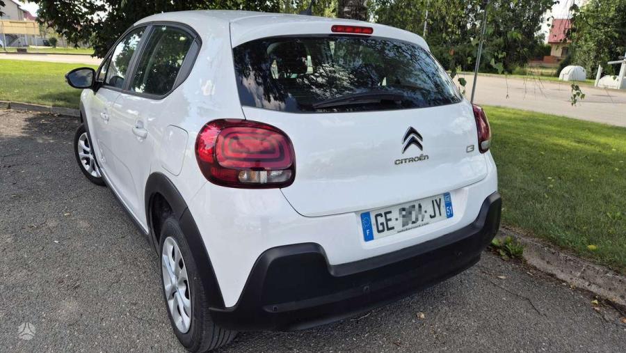 White Citroen C3 2022 in Taurage, with an engine capacity of 1.50 L and mileage of 221 thousand km for 5850 €, photo 8 on AUTOMOTO.COM.LV