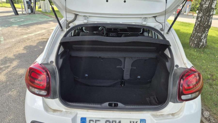 White Citroen C3 2022 in Taurage, with an engine capacity of 1.50 L and mileage of 221 thousand km for 5850 €, photo 18 on AUTOMOTO.COM.LV