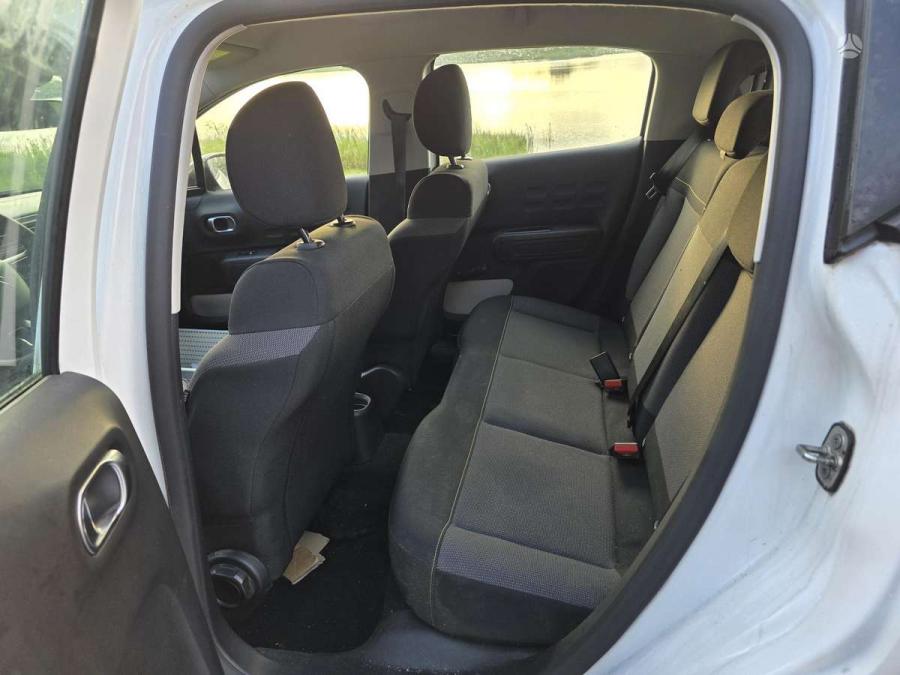 Белый Ситроен С3 2022 в Таураге, объемом двигателя 1.50 л и пробегом 95 тыс. км за 7139 €, фото 14 на AUTOMOTO.COM.LV