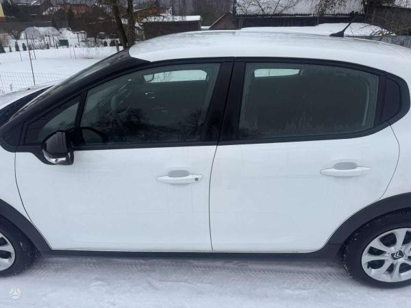 Balts Citroen C3 2023 Kauņa, ar dzinēja tilpumu 1.50 L un nobraukumu 20 tūkst. km par 6200 €, foto 2 vietnē AUTOMOTO.COM.LV