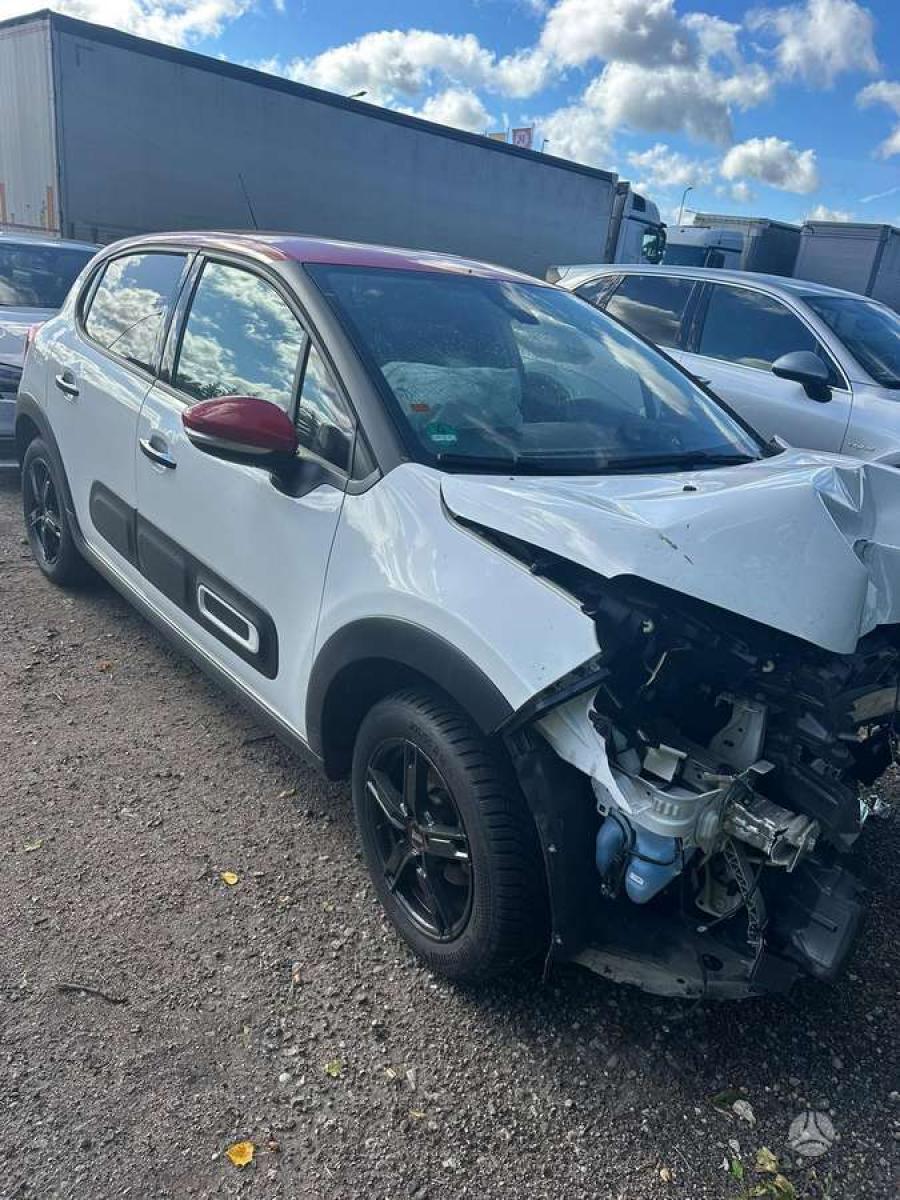 White Citroen C3 2023 in Kaunas, with an engine capacity of 1.20 L and mileage of 13 thousand km for 4200 €, photo 1 on AUTOMOTO.COM.LV
