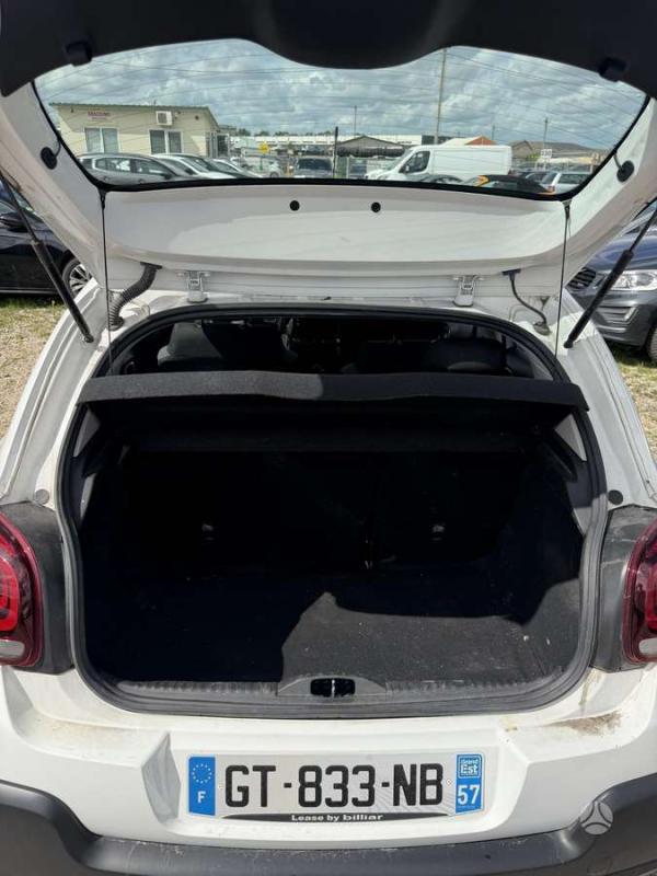 Balts Citroen C3 2024 Viļņa, ar dzinēja tilpumu 1.50 L un nobraukumu 190 tūkst. km par 8410 €, foto 7 vietnē AUTOMOTO.COM.LV