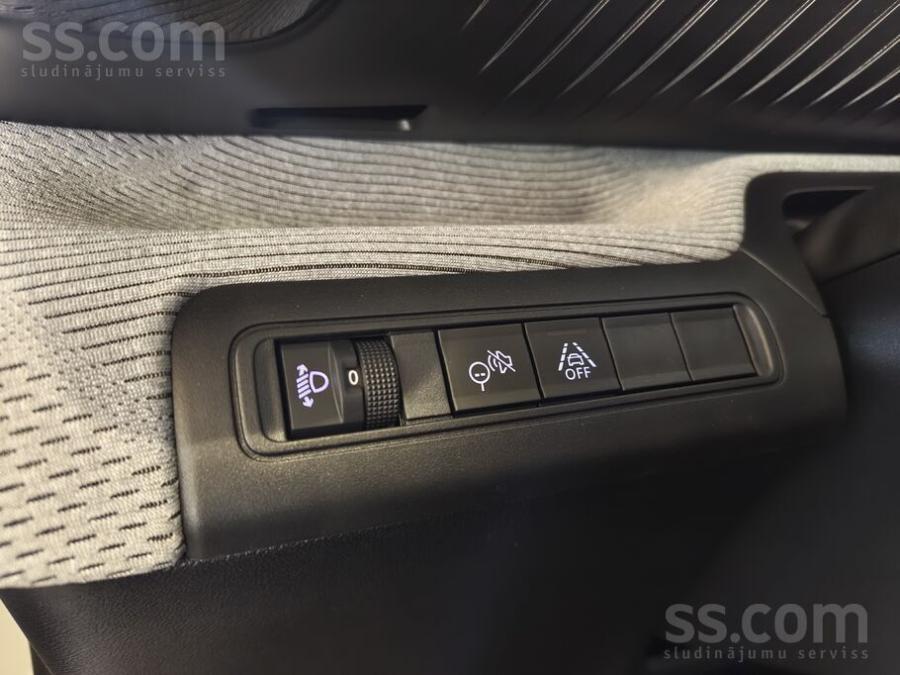 Balts Citroen C3 2026 Rīga, ar dzinēja tilpumu 1.20 L un nobraukumu 0 tūkst. km par 23795 €, foto 15 vietnē AUTOMOTO.COM.LV