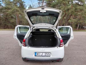 Balts Citroen C3 2014 Kauņa, ar dzinēja tilpumu 0.00 L un nobraukumu 170 tūkst. km par 3999 €, foto 5 vietnē AUTOMOTO.COM.LV