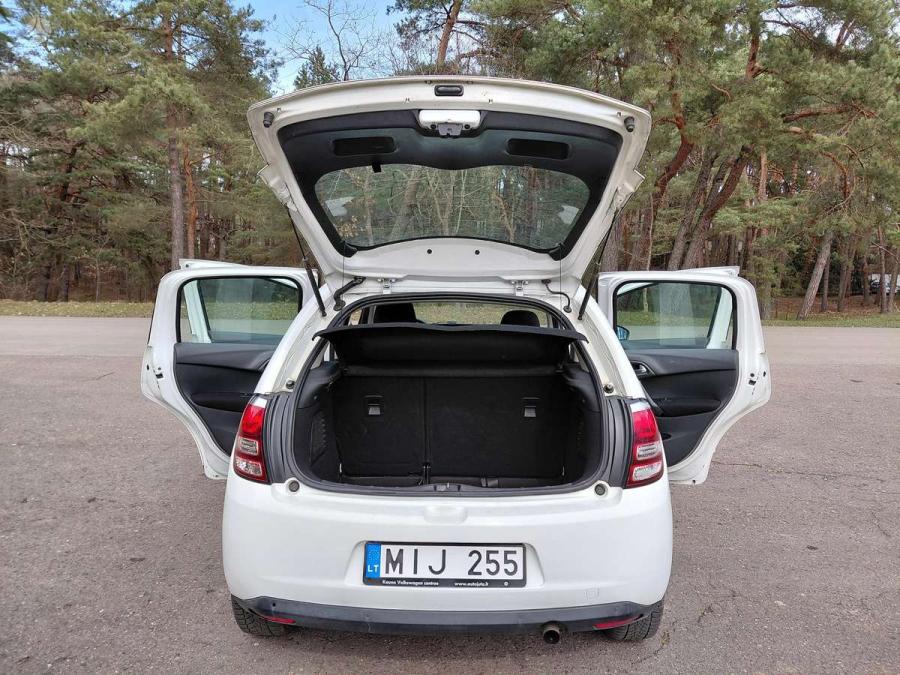 Balts Citroen C3 2014 Kauņa, ar dzinēja tilpumu 0.00 L un nobraukumu 170 tūkst. km par 3999 €, foto 5 vietnē AUTOMOTO.COM.LV