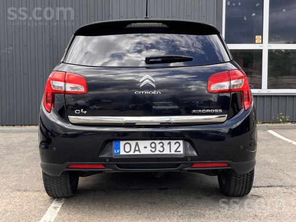 Melns Citroen c4-aircross 2014 Jelgava, ar dzinēja tilpumu 1.80 L un nobraukumu 193 tūkst. km par 7190 €, foto 5 vietnē AUTOMOTO.COM.LV