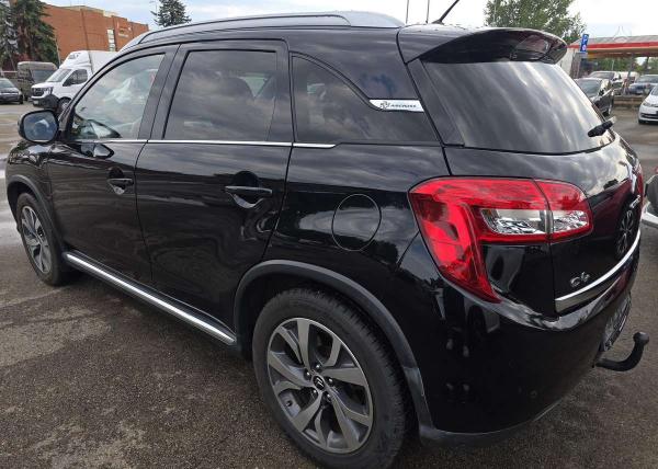 Black Citroen c4-aircross 2014 in Marijampole, with an engine capacity of 1.56 L and mileage of 217 thousand km for 4950 €, photo 3 on AUTOMOTO.COM.LV