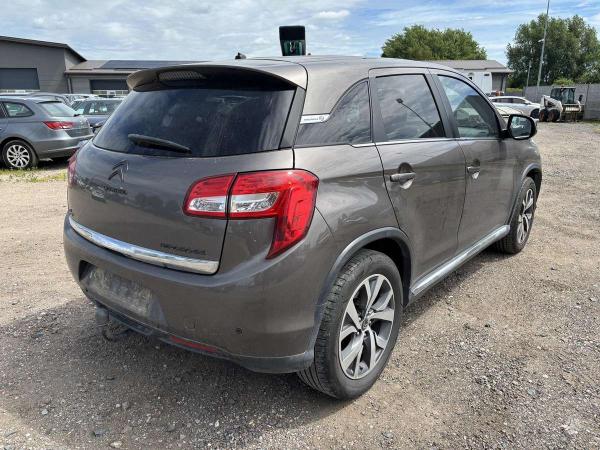 Brūns Citroen c4-aircross 2015 Tauragė, ar dzinēja tilpumu 1.56 L un nobraukumu 220 tūkst. km par 4400 €, foto 3 vietnē AUTOMOTO.COM.LV