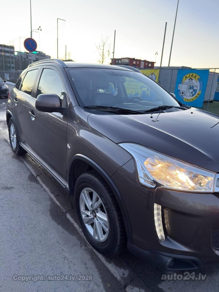 Brown Citroen c4-aircross 2015 in Tallinn, with an engine capacity of 1.60 L and mileage of 240 thousand km for 3500 €, photo 2 on AUTOMOTO.COM.LV