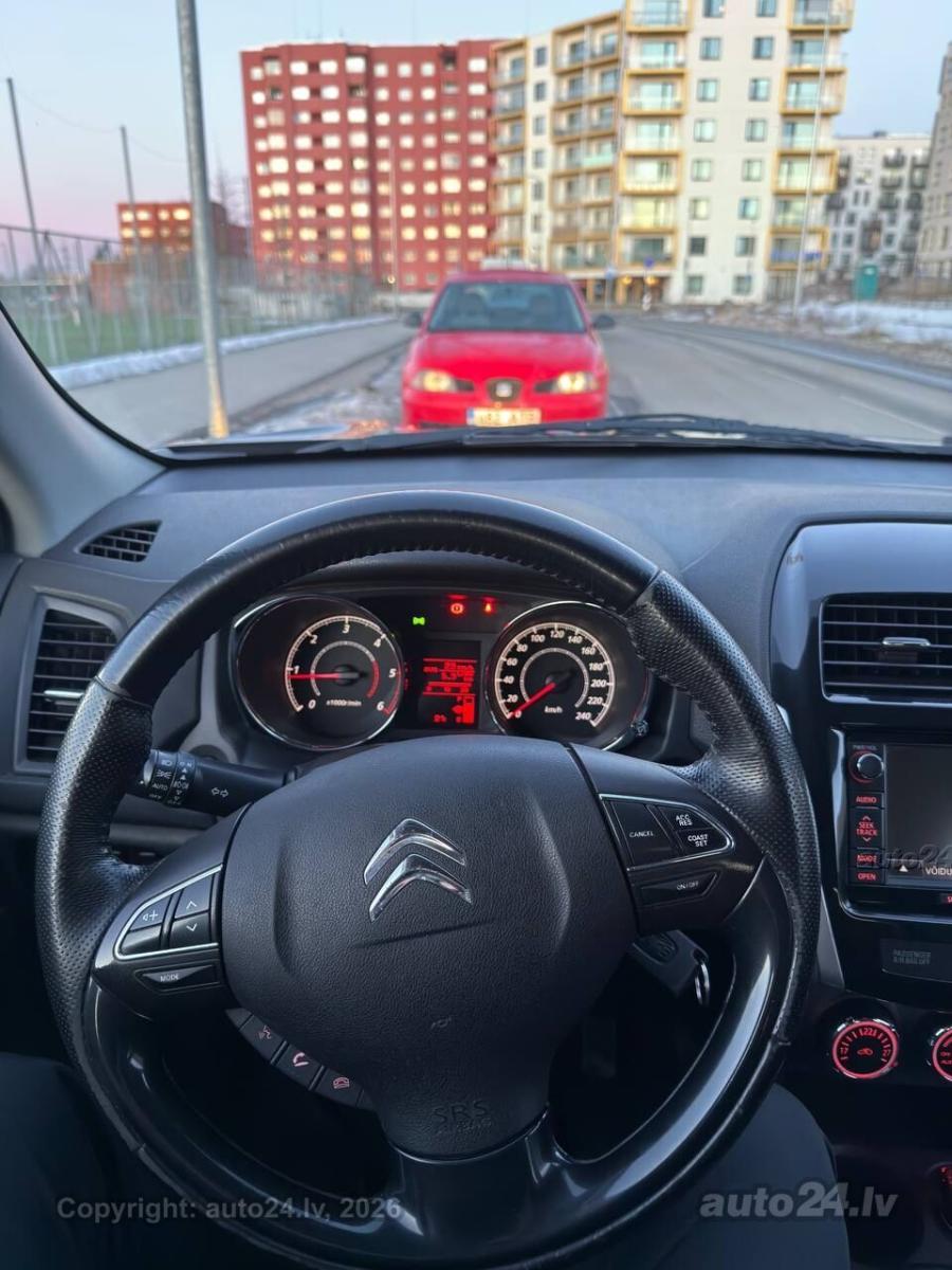 Brūns Citroen c4-aircross 2015 Tallina, ar dzinēja tilpumu 1.60 L un nobraukumu 240 tūkst. km par 3500 €, foto 3 vietnē AUTOMOTO.COM.LV