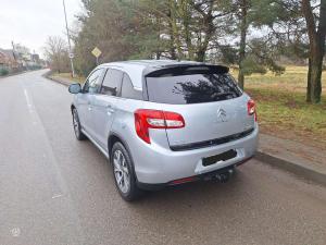 Grey Citroen c4-aircross 2012 in Taurage, with an engine capacity of 1.80 L and mileage of 233 thousand km for 5499 €, photo 4 on AUTOMOTO.COM.LV