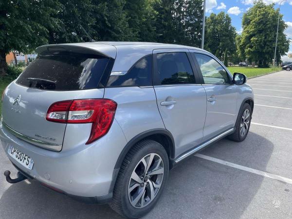 Grey Citroen c4-aircross 2012 in Taurage, with an engine capacity of 1.80 L and mileage of 226 thousand km for 3800 €, photo 5 on AUTOMOTO.COM.LV