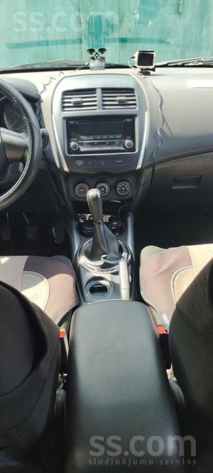 Grey Citroen c4-aircross 2012 in Riga, with an engine capacity of 1.60 L and mileage of 233 thousand km for 7100 €, photo 6 on AUTOMOTO.COM.LV