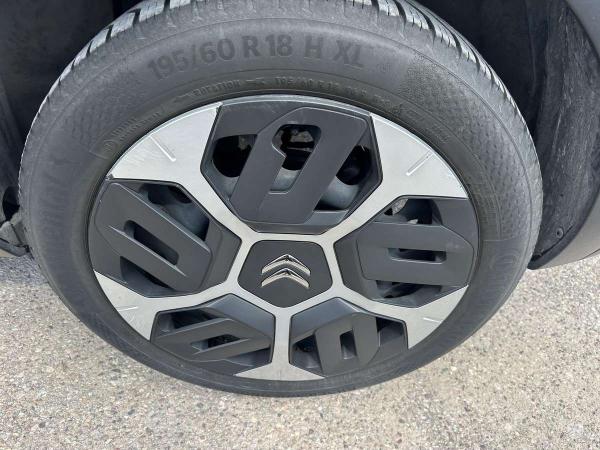 Pelēks Citroen c4-aircross 2022 Viļņa, ar dzinēja tilpumu 1.20 L un nobraukumu 154 tūkst. km par 11252 €, foto 9 vietnē AUTOMOTO.COM.LV