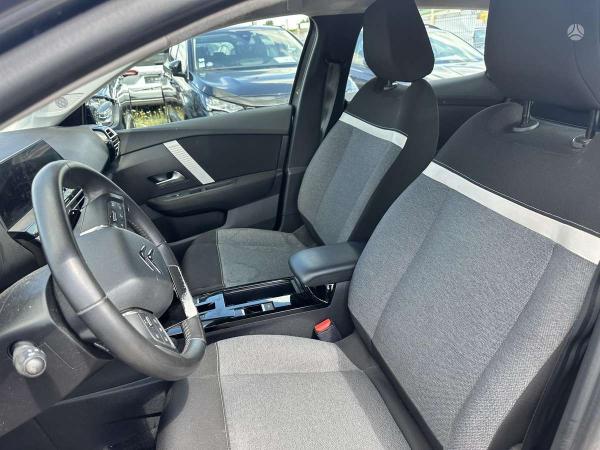 Pelēks Citroen c4-aircross 2022 Viļņa, ar dzinēja tilpumu 1.20 L un nobraukumu 154 tūkst. km par 11252 €, foto 10 vietnē AUTOMOTO.COM.LV