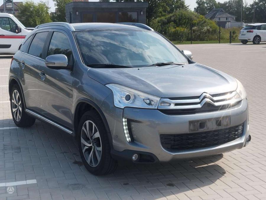 Pelēks Citroen c4-aircross 2015 Tauragė, ar dzinēja tilpumu 1.60 L un nobraukumu 250 tūkst. km par 5700 €, foto 3 vietnē AUTOMOTO.COM.LV