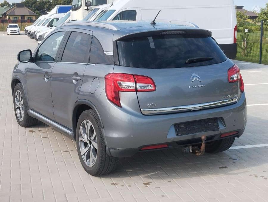 Pelēks Citroen c4-aircross 2015 Tauragė, ar dzinēja tilpumu 1.60 L un nobraukumu 250 tūkst. km par 5700 €, foto 5 vietnē AUTOMOTO.COM.LV