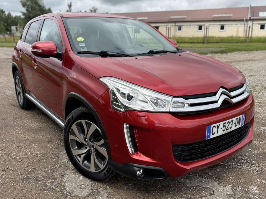 Sarkans Citroen c4-aircross 2013 Tauragė, ar dzinēja tilpumu 1.60 L un nobraukumu 204 tūkst. km par 5950 €, foto 1 vietnē AUTOMOTO.COM.LV