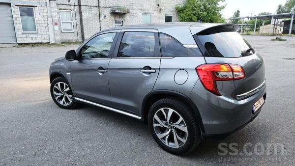 Violets Citroen c4-aircross 2012 Rīga, ar dzinēja tilpumu 1.60 L un nobraukumu 160 tūkst. km par 5300 €, foto 4 vietnē AUTOMOTO.COM.LV