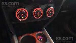 Violets Citroen c4-aircross 2012 Rīga, ar dzinēja tilpumu 1.60 L un nobraukumu 160 tūkst. km par 5300 €, foto 16 vietnē AUTOMOTO.COM.LV
