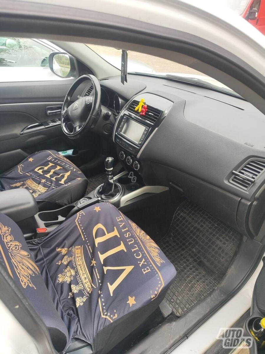 Balts Citroen c4-aircross 2012 Šauļi, ar dzinēja tilpumu 1.80 L un nobraukumu 240 tūkst. km par 5000 €, foto 4 vietnē AUTOMOTO.COM.LV