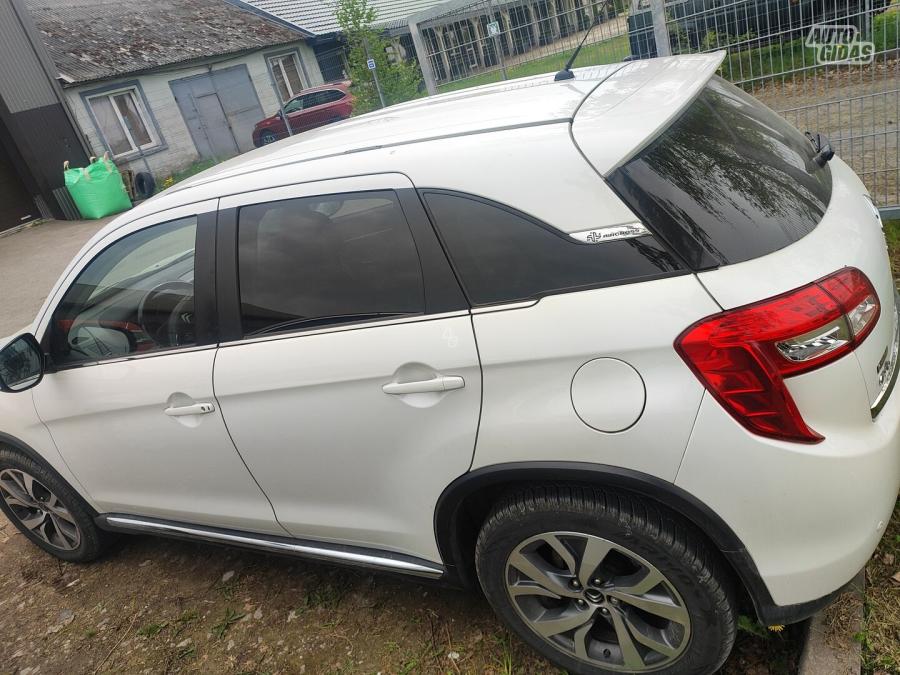 Balts Citroen c4-aircross 2012 Šauļi, ar dzinēja tilpumu 1.80 L un nobraukumu 240 tūkst. km par 5000 €, foto 9 vietnē AUTOMOTO.COM.LV