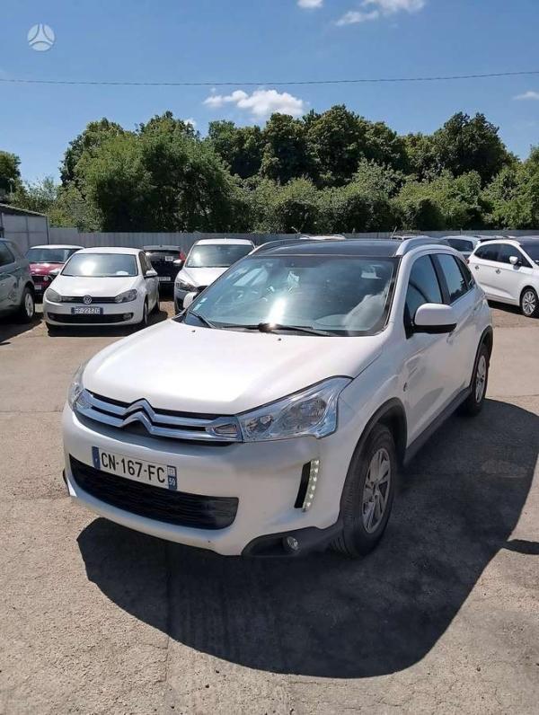 White Citroen c4-aircross 2012 in Taurage, with an engine capacity of 1.56 L and mileage of 230 thousand km for 4500 €, photo 1 on AUTOMOTO.COM.LV