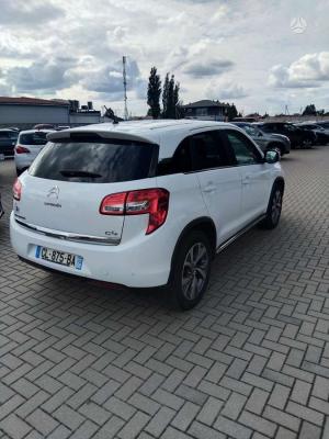 Balts Citroen c4-aircross 2012 Tauragė, ar dzinēja tilpumu 1.56 L un nobraukumu 224 tūkst. km par 4150 €, foto 5 vietnē AUTOMOTO.COM.LV