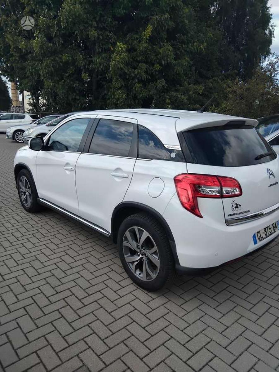 Balts Citroen c4-aircross 2012 Tauragė, ar dzinēja tilpumu 1.56 L un nobraukumu 224 tūkst. km par 4150 €, foto 7 vietnē AUTOMOTO.COM.LV