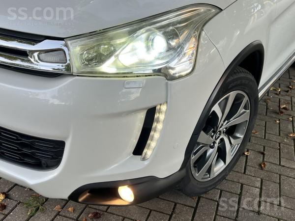 White Citroen c4-aircross 2012 in Riga, with an engine capacity of 1.60 L and mileage of 0 thousand km for 6500 €, photo 8 on AUTOMOTO.COM.LV
