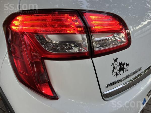 White Citroen c4-aircross 2012 in Riga, with an engine capacity of 1.60 L and mileage of 0 thousand km for 6500 €, photo 9 on AUTOMOTO.COM.LV