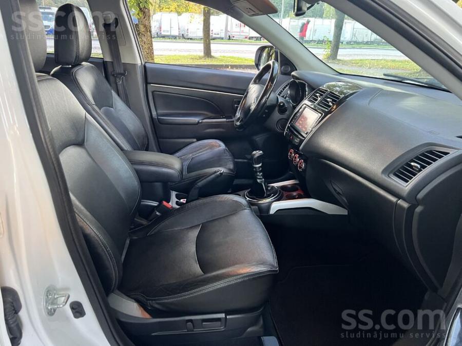 White Citroen c4-aircross 2012 in Riga, with an engine capacity of 1.60 L and mileage of 0 thousand km for 6500 €, photo 12 on AUTOMOTO.COM.LV