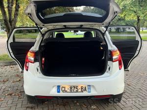 White Citroen c4-aircross 2012 in Riga, with an engine capacity of 1.60 L and mileage of 0 thousand km for 6500 €, photo 26 on AUTOMOTO.COM.LV