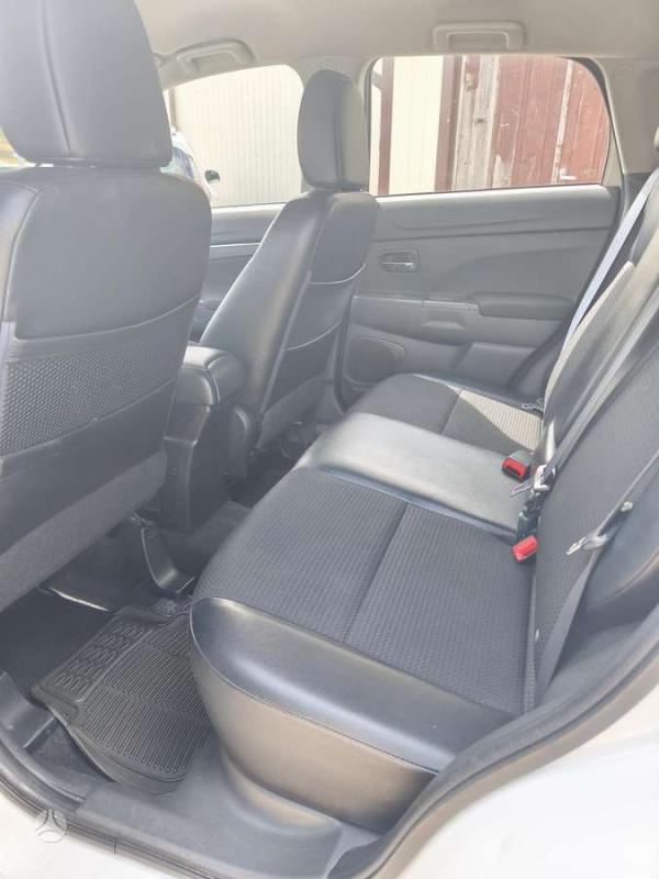 White Citroen c4-aircross 2015 in Taurage, with an engine capacity of 1.56 L and mileage of 236 thousand km for 5500 €, photo 6 on AUTOMOTO.COM.LV