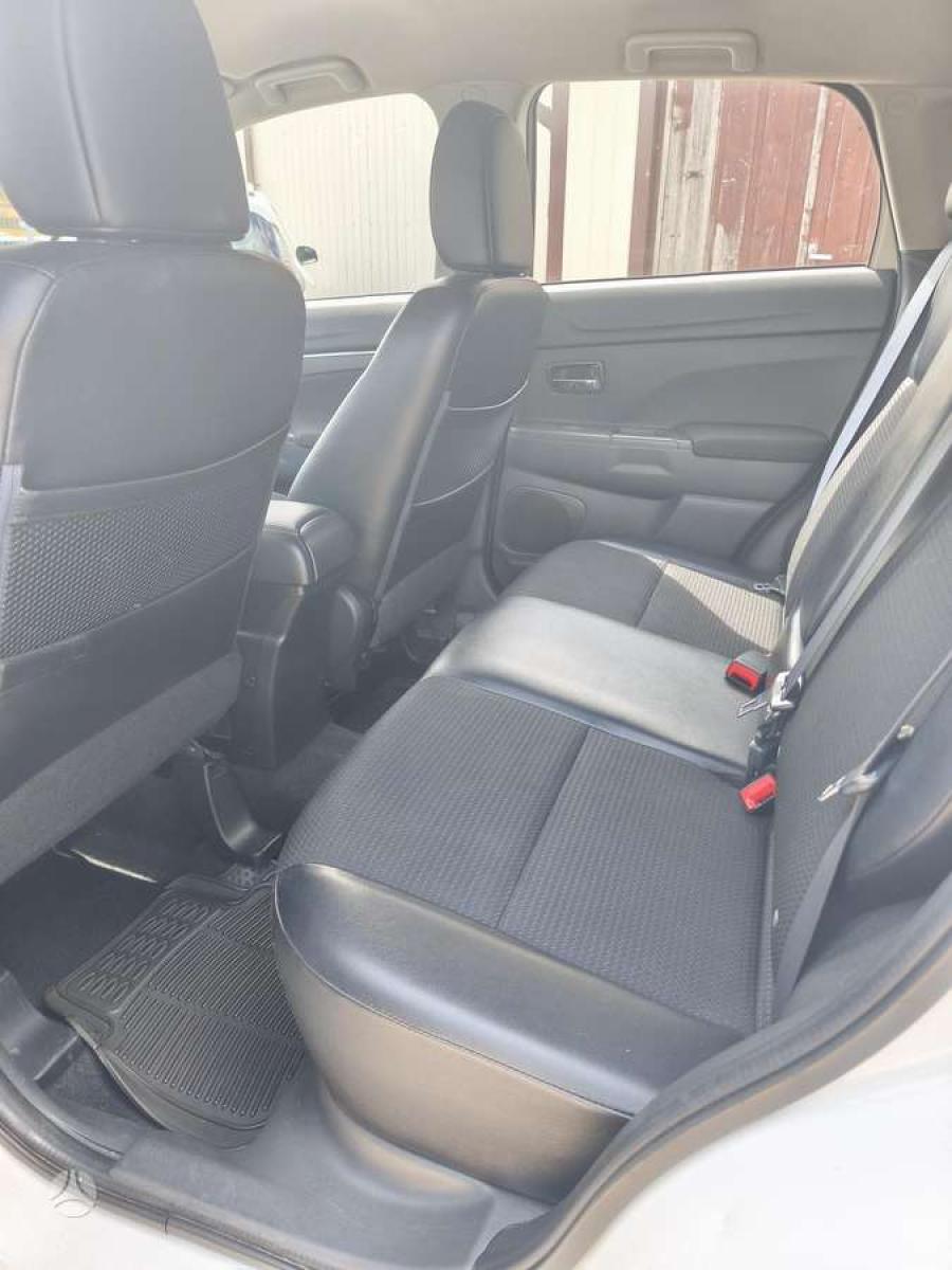 White Citroen c4-aircross 2015 in Taurage, with an engine capacity of 1.56 L and mileage of 236 thousand km for 5500 €, photo 7 on AUTOMOTO.COM.LV