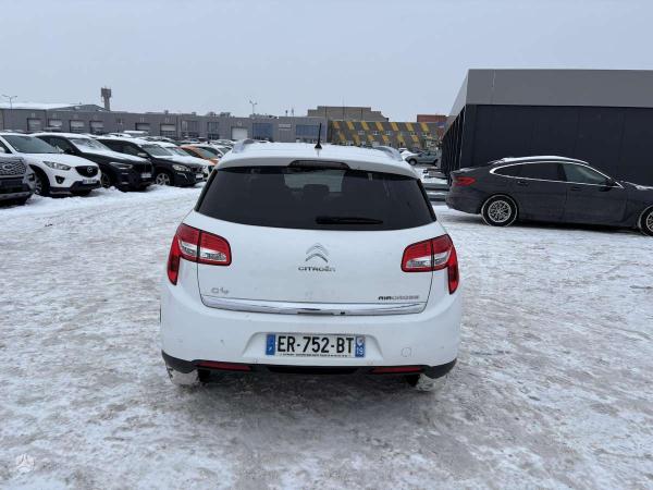 Balts Citroen c4-aircross 2017 Tauragė, ar dzinēja tilpumu 1.56 L un nobraukumu 202 tūkst. km par 6300 €, foto 5 vietnē AUTOMOTO.COM.LV