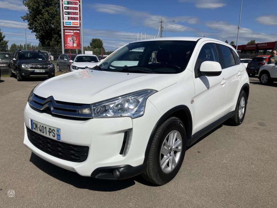 White Citroen c4-aircross 2012 in Taurage, with an engine capacity of 1.56 L and mileage of 255 thousand km for 4600 €, photo 1 on AUTOMOTO.COM.LV