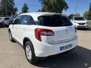 White Citroen c4-aircross 2012 in Taurage, with an engine capacity of 1.56 L and mileage of 255 thousand km for 4600 €, photo 5 on AUTOMOTO.COM.LV