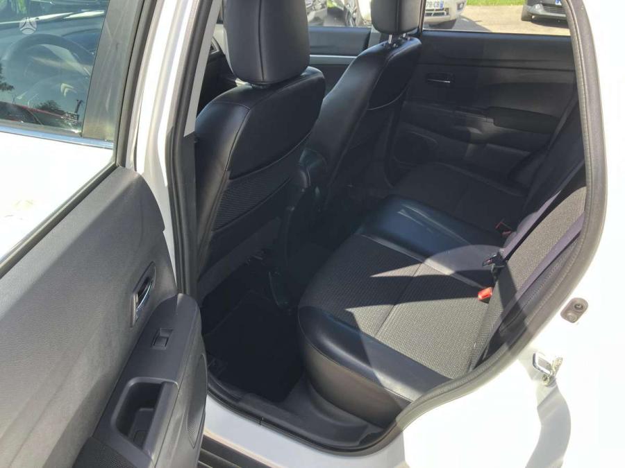 White Citroen c4-aircross 2012 in Taurage, with an engine capacity of 1.56 L and mileage of 255 thousand km for 4600 €, photo 19 on AUTOMOTO.COM.LV