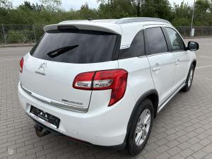 White Citroen c4-aircross 2012 in Marijampole, with an engine capacity of 1.80 L and mileage of 263 thousand km for 4100 €, photo 5 on AUTOMOTO.COM.LV