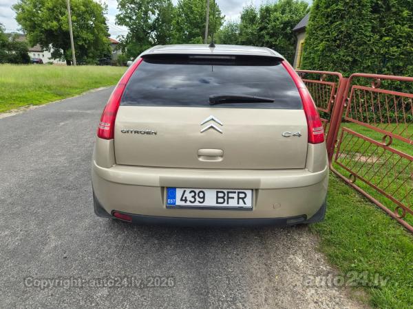 Smilšu krāsa Citroen C4 2007 Rakvere, ar dzinēja tilpumu 1.60 L un nobraukumu 229 tūkst. km par 1100 €, foto 3 vietnē AUTOMOTO.COM.LV