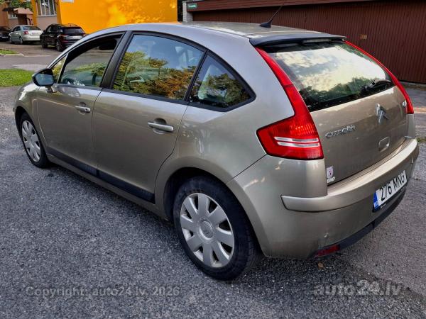 Smilšu krāsa Citroen C4 2010 Tartu, ar dzinēja tilpumu 1.60 L un nobraukumu 251 tūkst. km par 750 €, foto 5 vietnē AUTOMOTO.COM.LV
