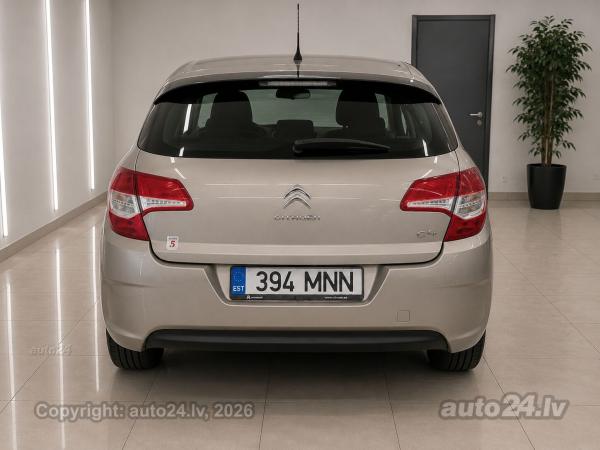 Smilšu krāsa Citroen C4 2011 Tartu, ar dzinēja tilpumu 1.60 L un nobraukumu 157 tūkst. km par 3980 €, foto 7 vietnē AUTOMOTO.COM.LV