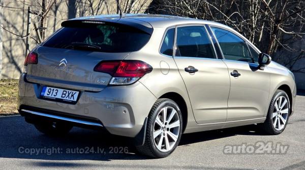 Beige Citroen C4 2018 in Tallinn, with an engine capacity of 1.20 L and mileage of 198 thousand km for 5890 €, photo 3 on AUTOMOTO.COM.LV
