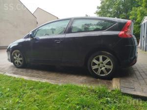 Melns Citroen C4 2005 Talsi, ar dzinēja tilpumu 1.60 L un nobraukumu 323 tūkst. km par 280 €, foto 3 vietnē AUTOMOTO.COM.LV