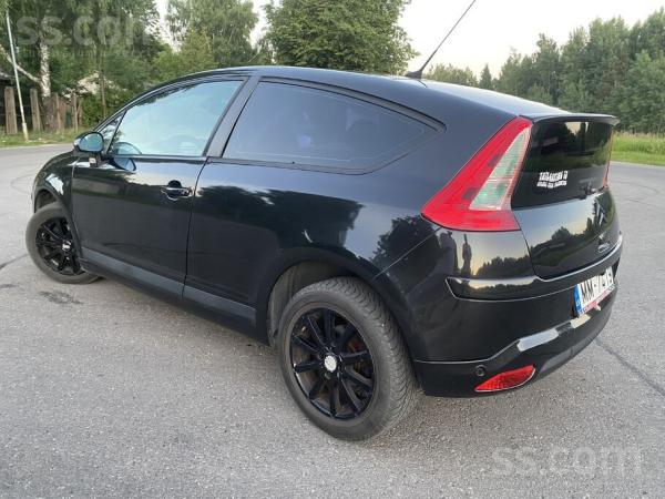 Black Citroen C4 2005 in Daugavpils, with an engine capacity of 1.60 L and mileage of 333 thousand km for 1700 €, photo 6 on AUTOMOTO.COM.LV